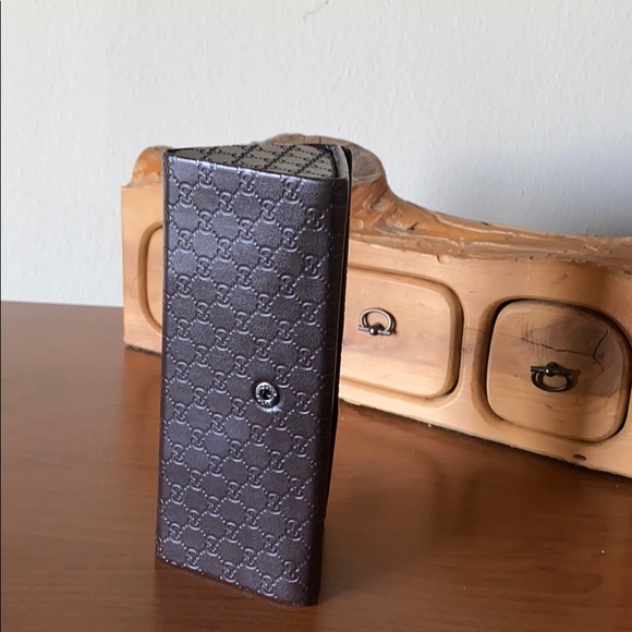 Gucci | Accessories | Gucci Glasses Case | Poshmark